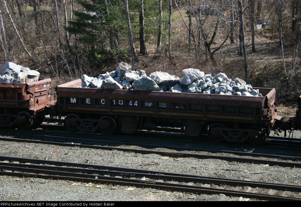 MEC 1044
