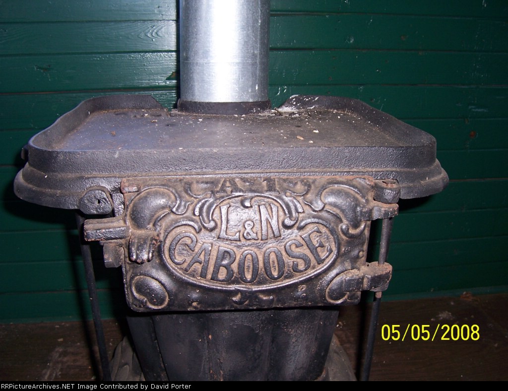 Cast Iron stove inside L&N caboose #565
