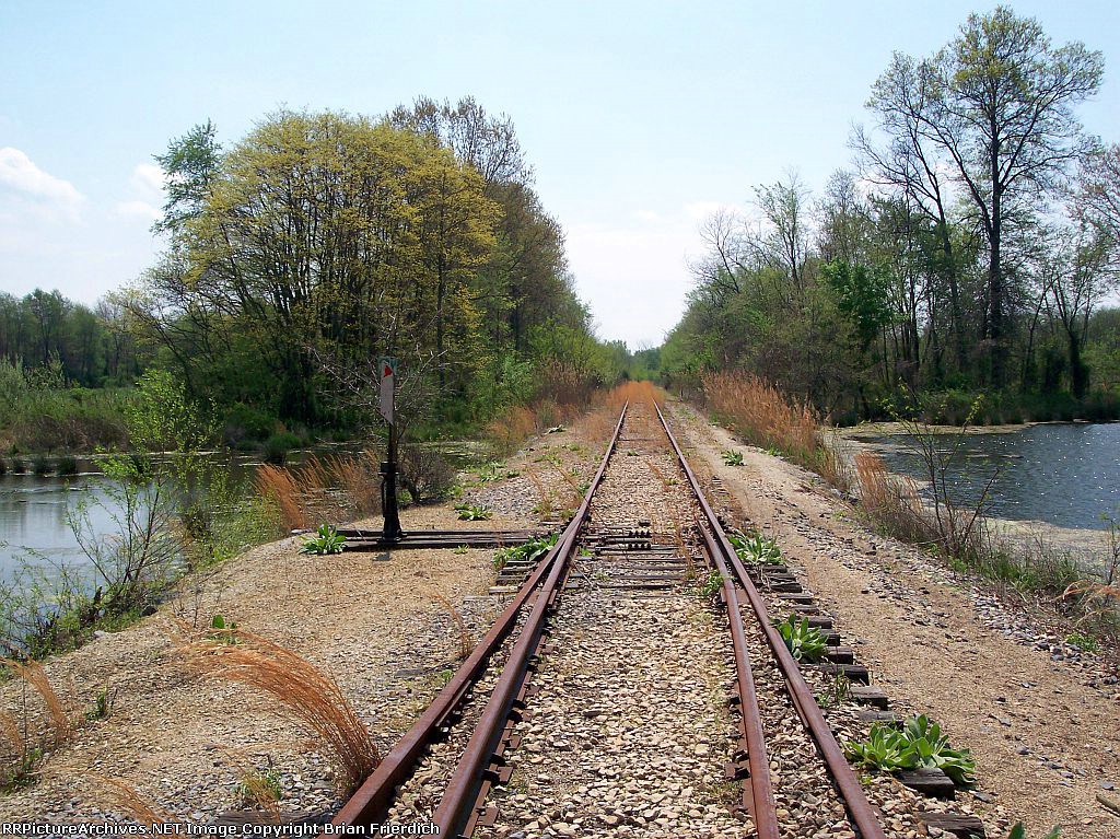 Former GMO tracks Percy Il