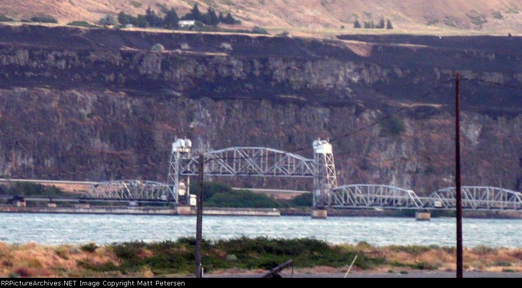 Oregon Trunk Bridge built 1912
