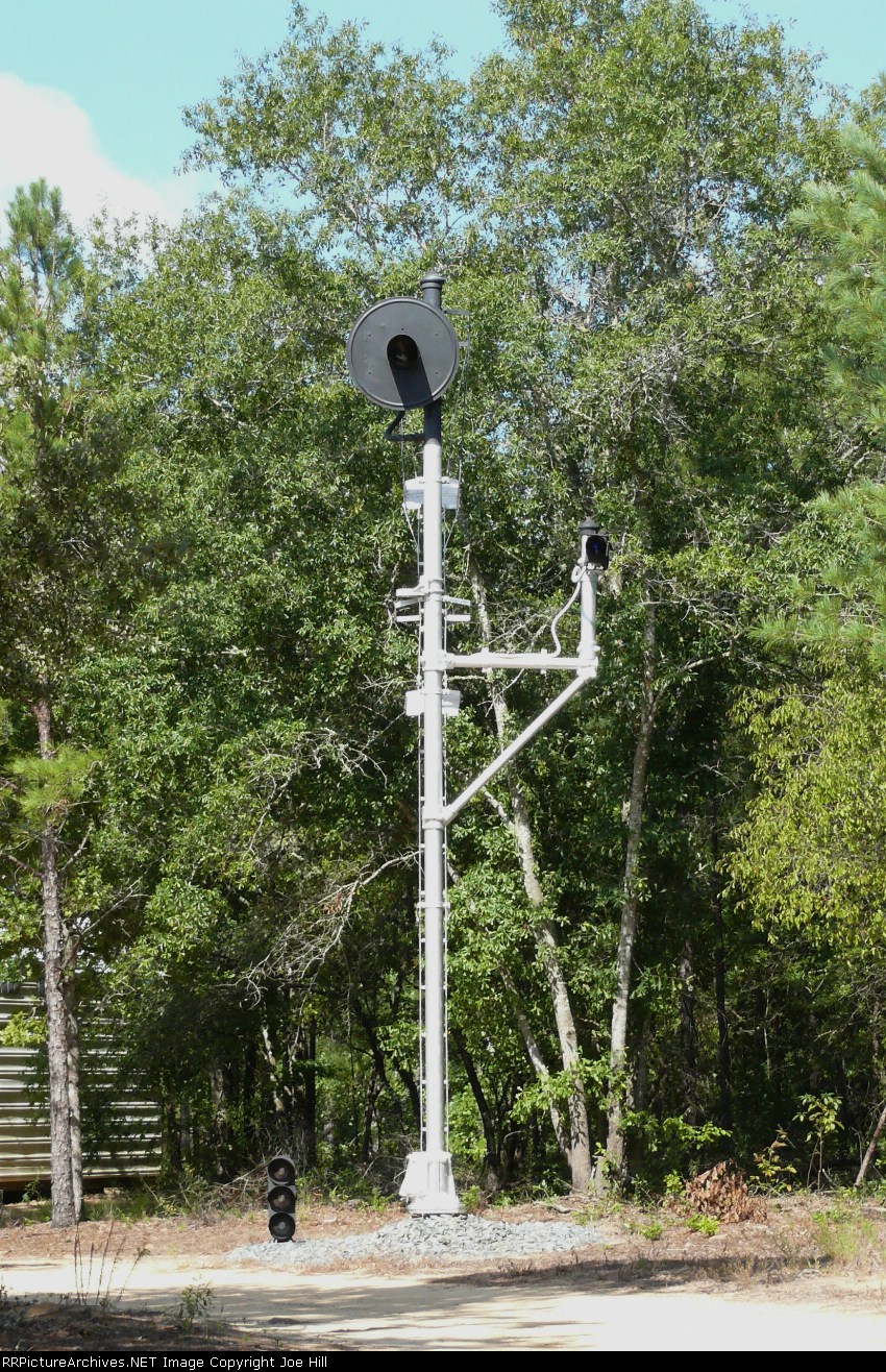 ACL searchlight signal