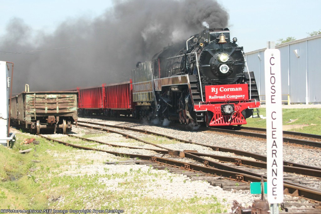 RJCC 2008 flys past at 32 mph