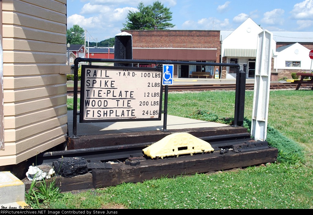 Byesville Scenic Railway exibit outside the ticket office