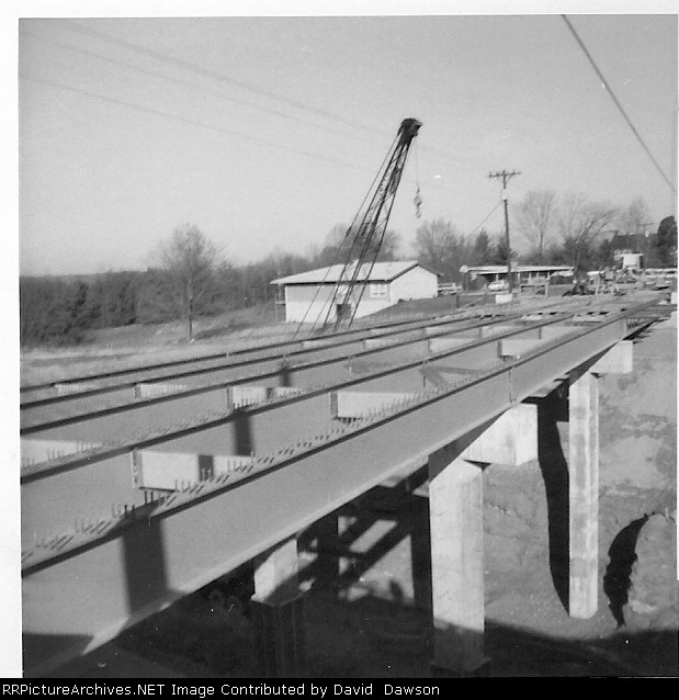 Construction of Evansville L&N Railroad Bypass Darmstadt Road overpass