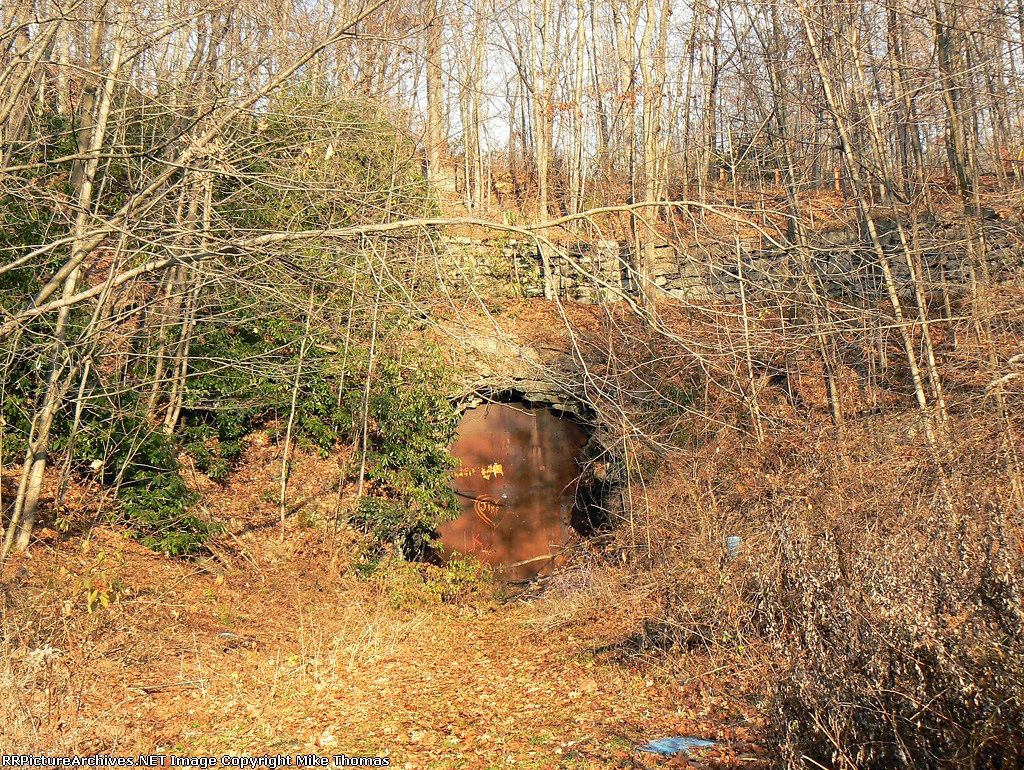 Hauto Tunnel
