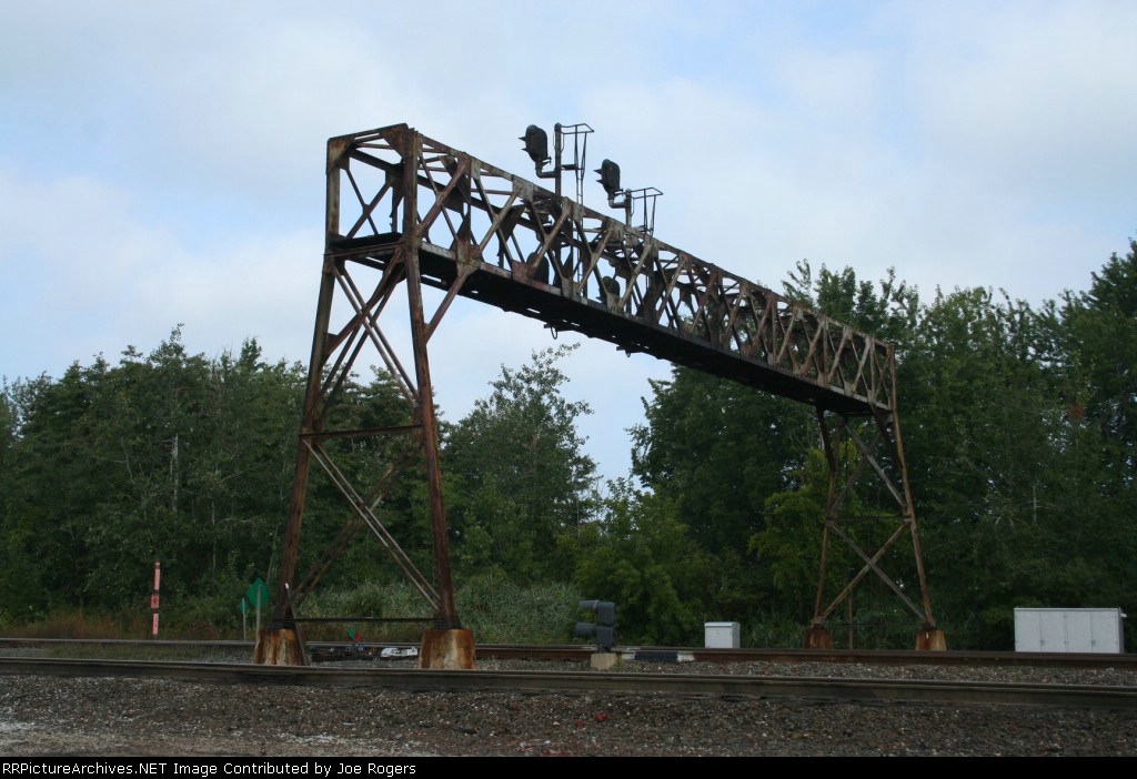 G Heads on monster bridge