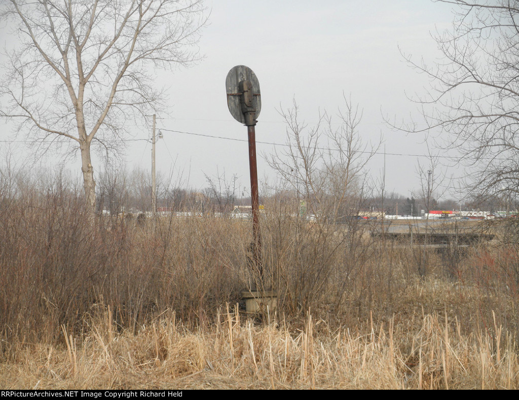 Old CGW Signal, View One