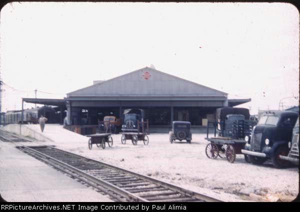 Railway Express Agency bldg