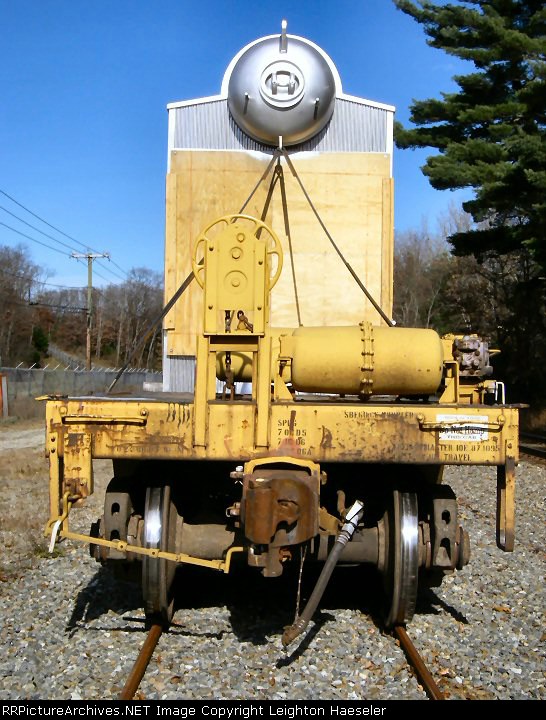 QTTX 130951 with oversize load