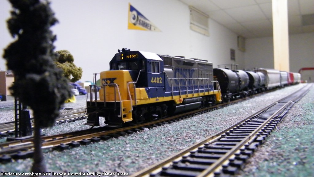 CSX local hopper train getting ready for work