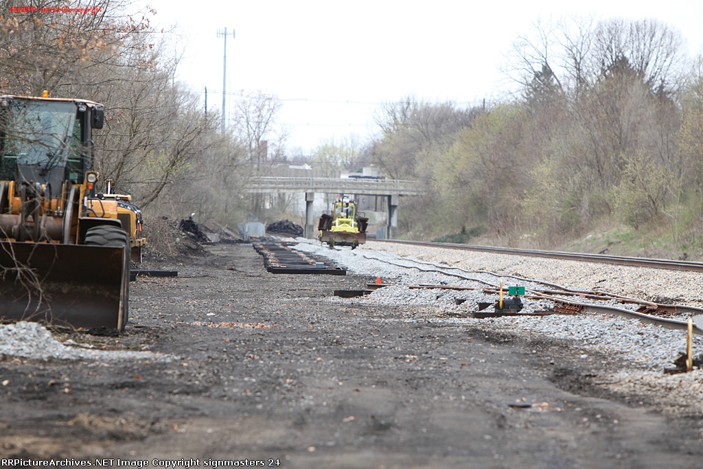 New run-around track in Niles