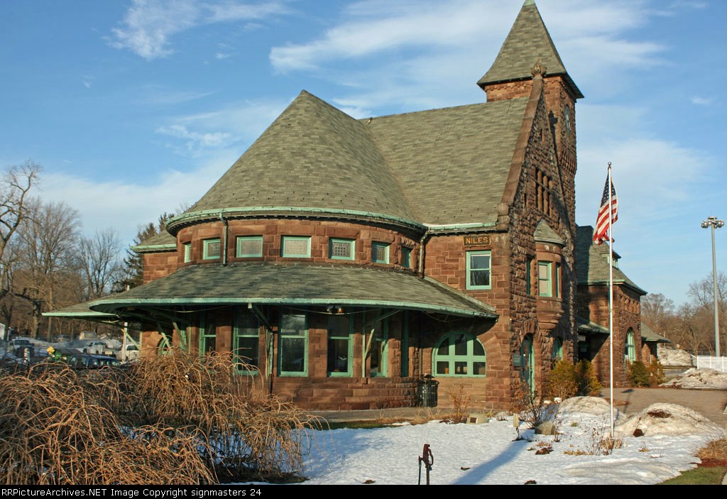 Niles, Michigan Amtrak station