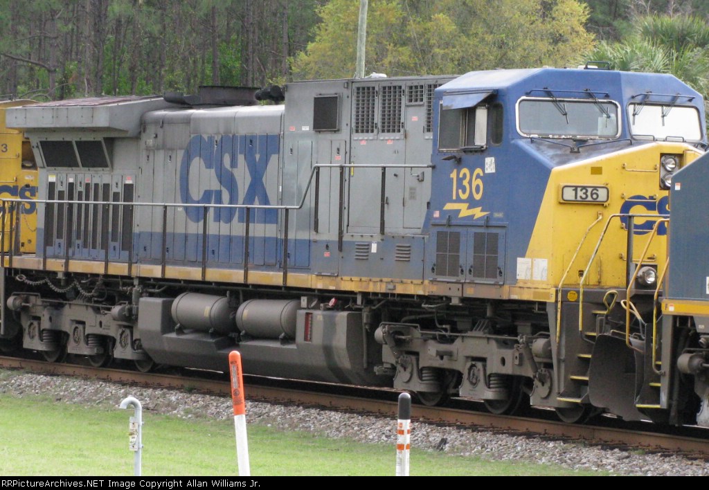 CSXT 136
