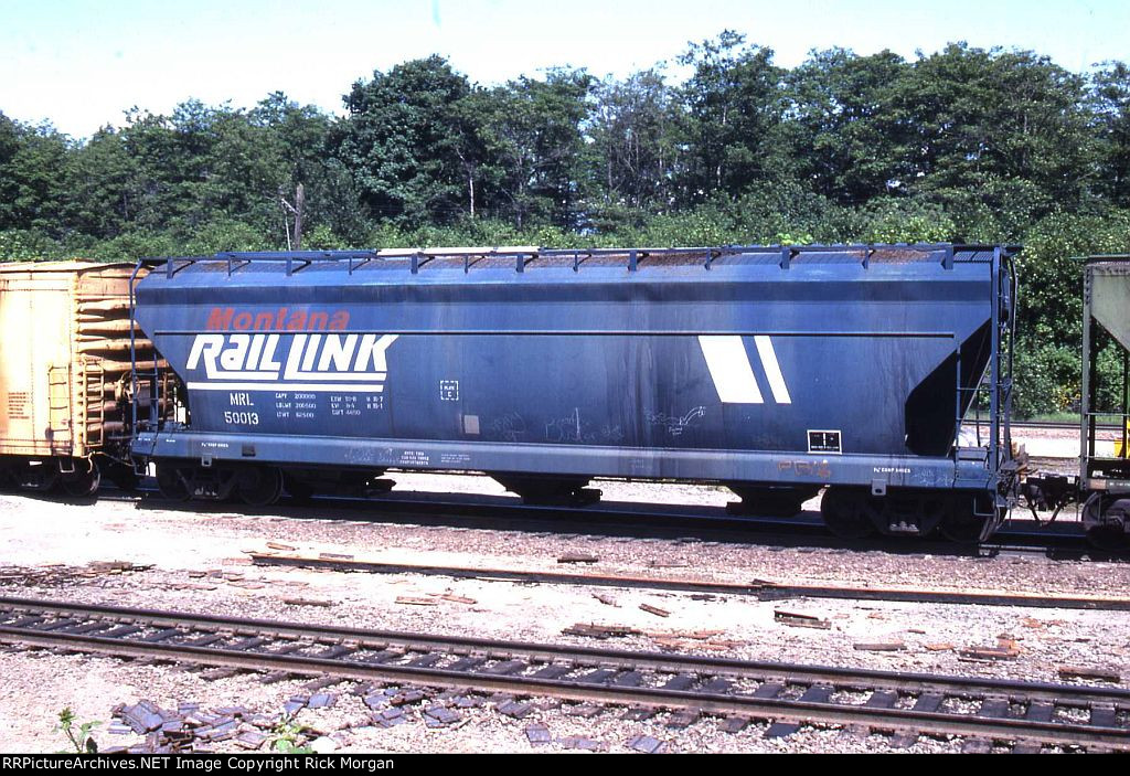 MRL ACF Covered Hopper 50013