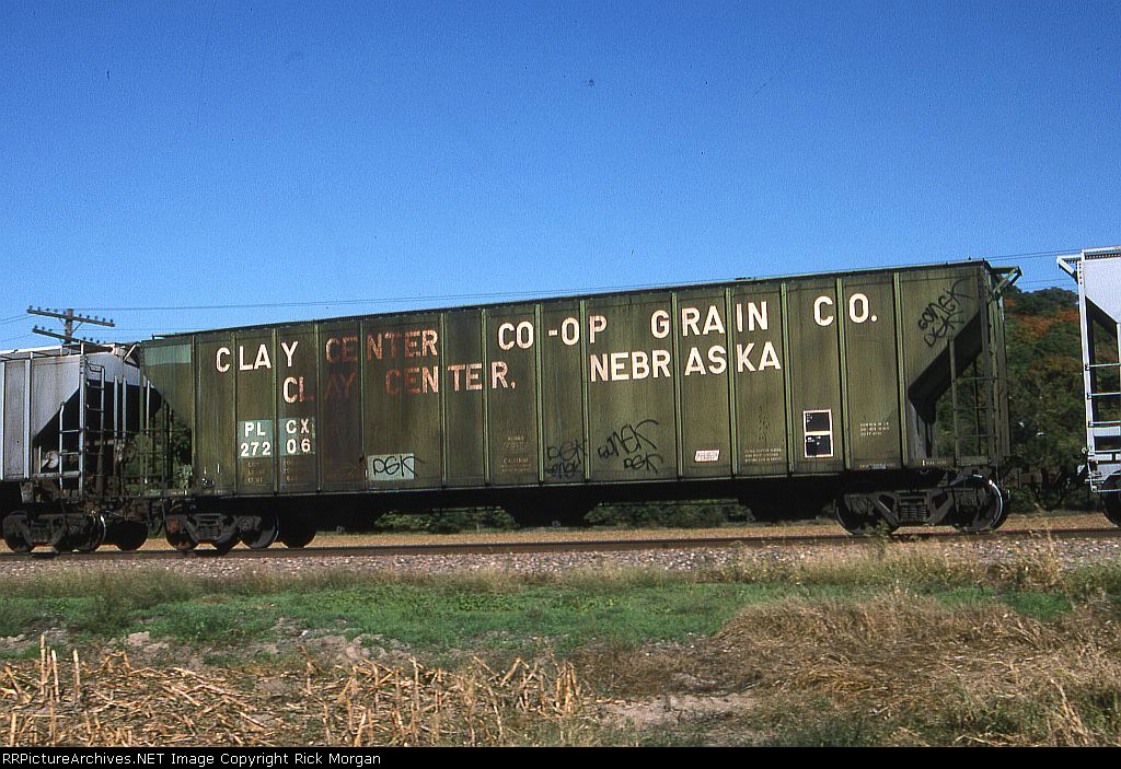 PLCX Covered Hopper 27206