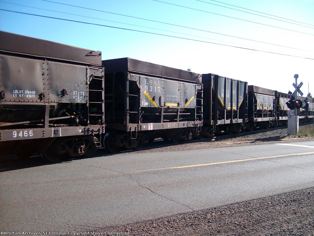 Loads Of Ore Crossing Co Rd 492