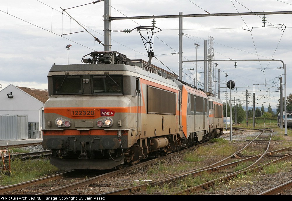 SNCF BB 22320-26162-22319