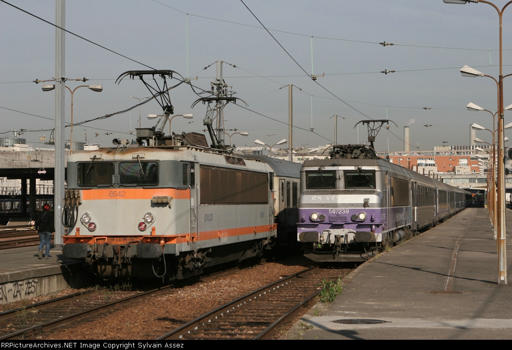 SNCF BB 8642 - 7239