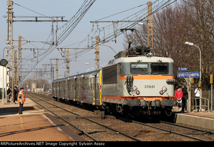 SNCF BB 25641