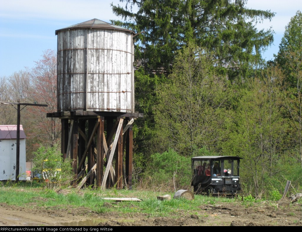 The Monongahela speeder passes the Russell City water tower