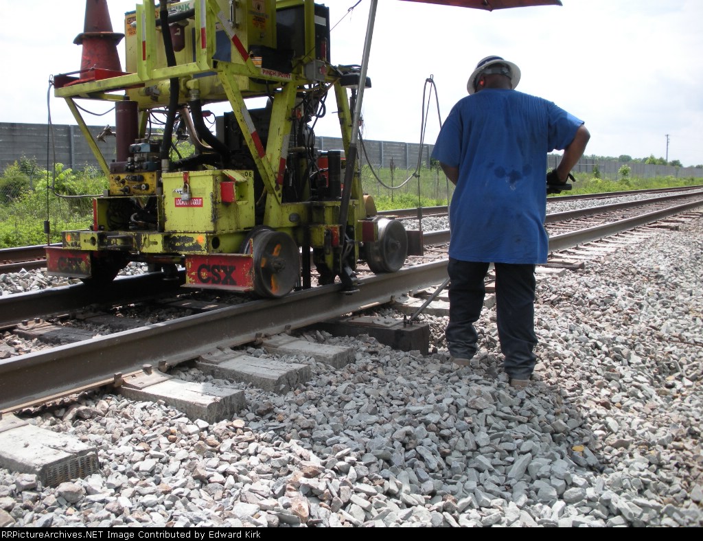 13.1 Plate Under Track Positioner