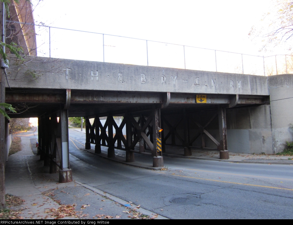 Toronto Hamilton & Buffalo Railway and Canadian National Railway Bridge