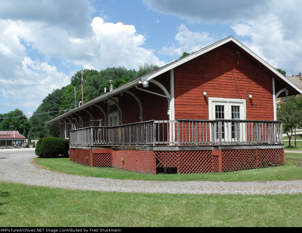 Mantua Depot