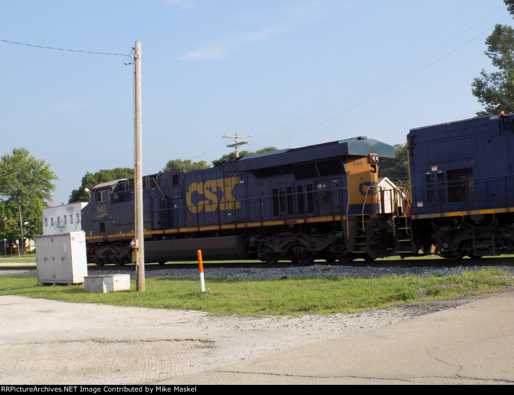 CSX 946