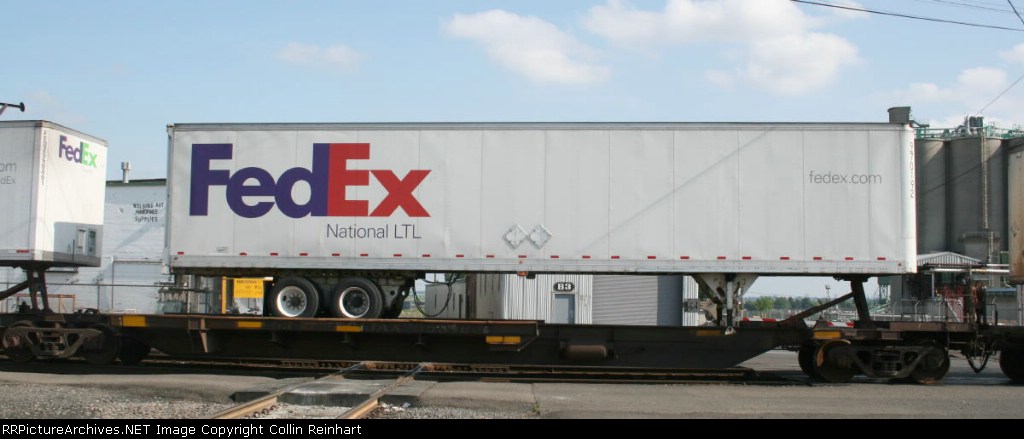 FedEx National LTL Trailer