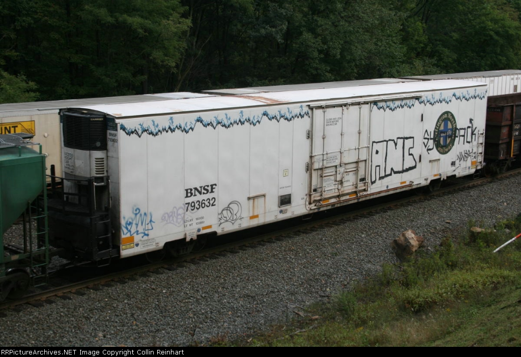 BNSF 82' Trinity Reefer? - Prototype Railroads: News, Photos, Research ...