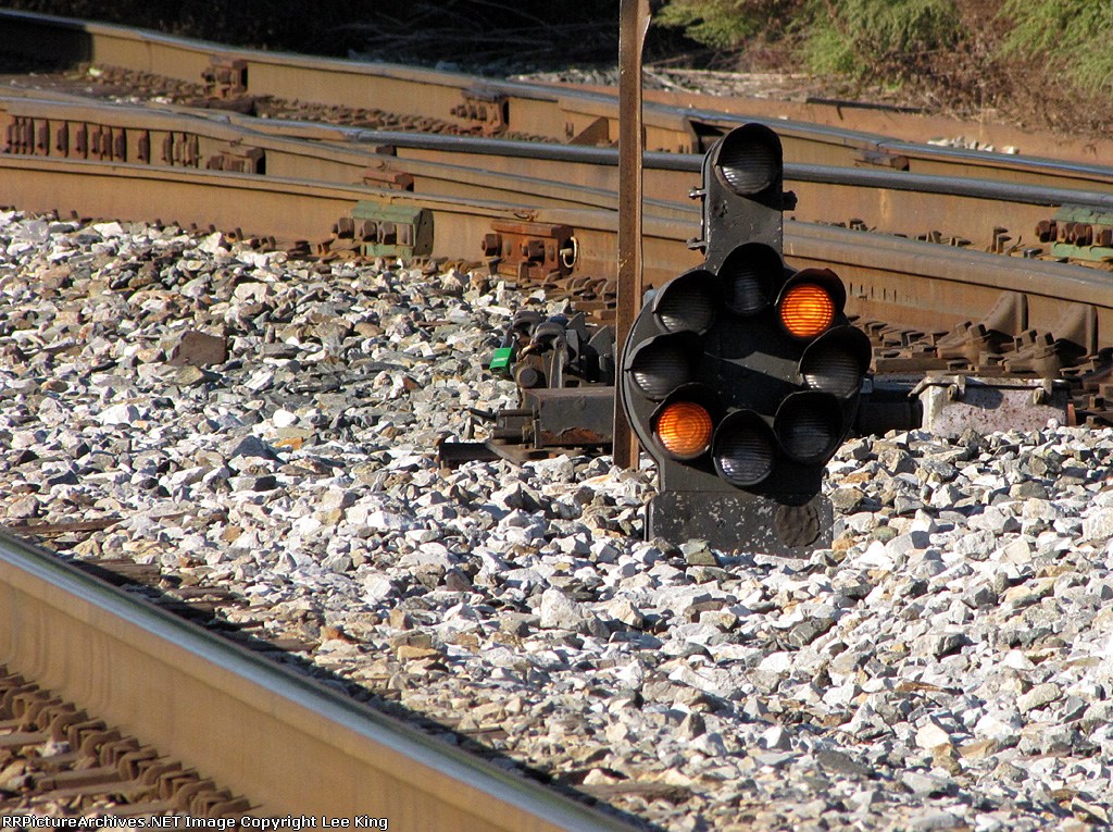 B&O Dwarf CPL Signal