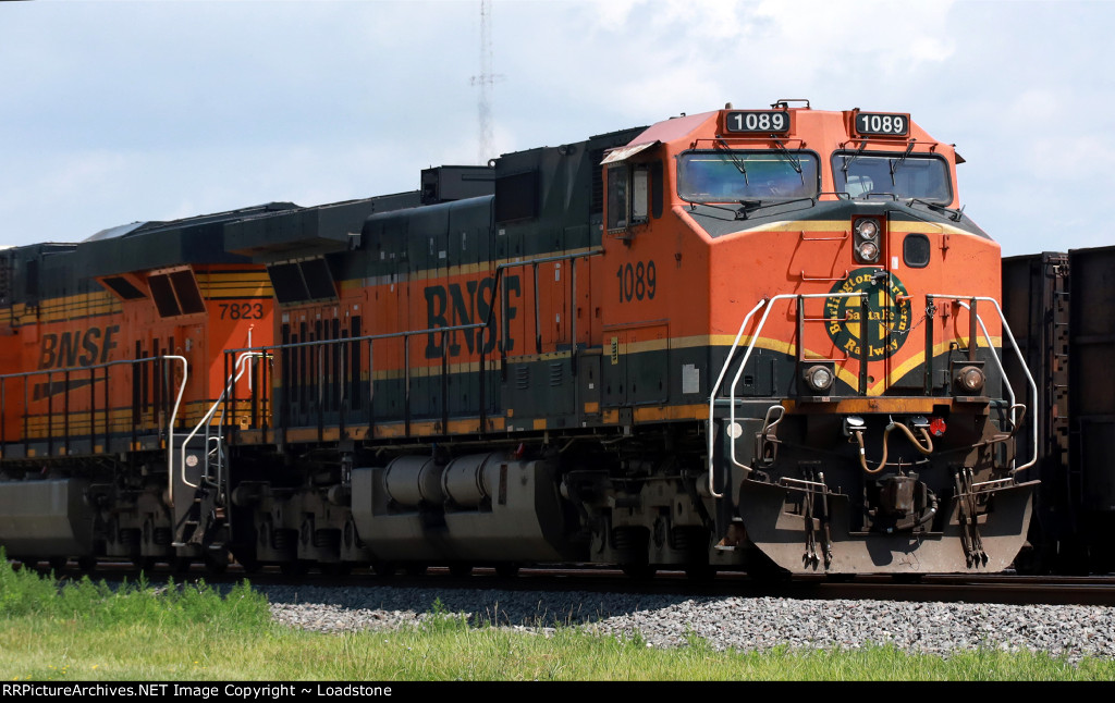 BNSF 1089