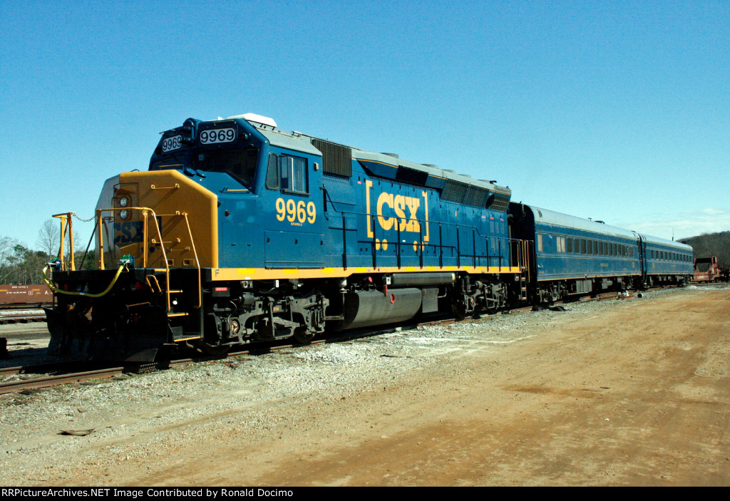 CSX 9969 with Track Geometry Cars