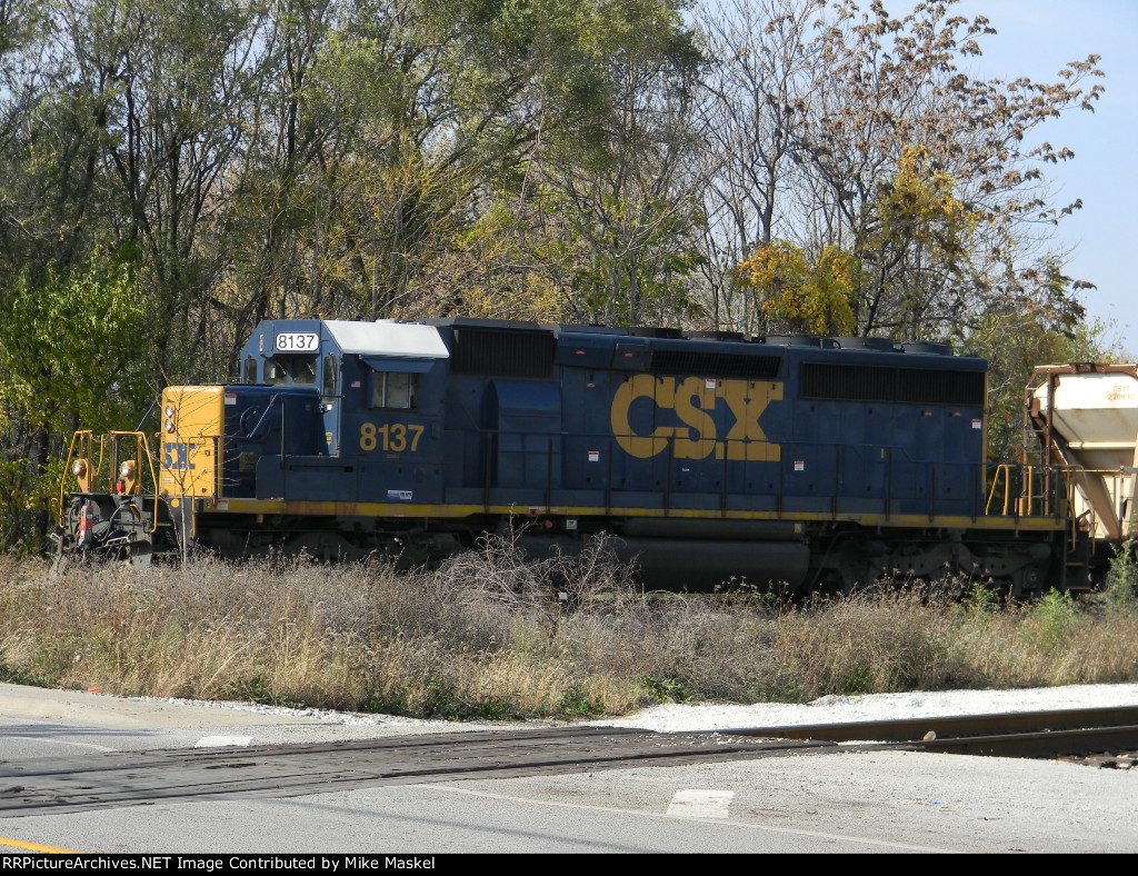 CSX 8137