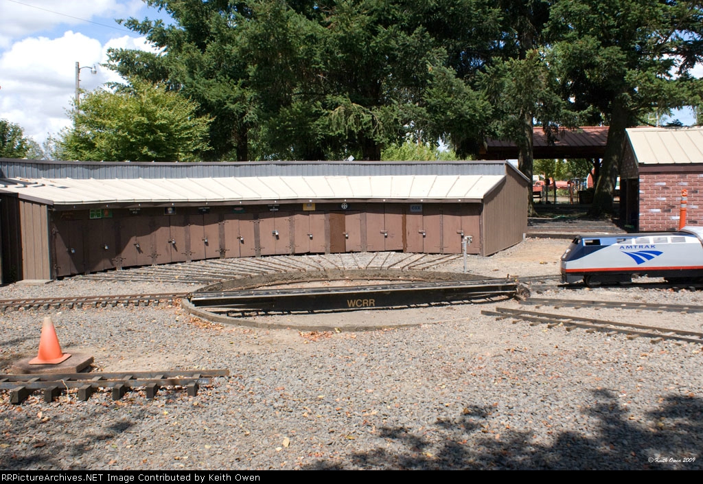 Turntable & Roundhouse