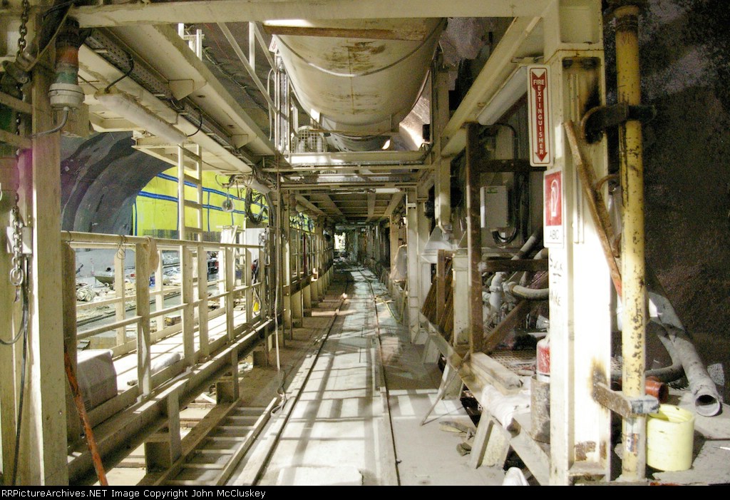 TBM trailing gear