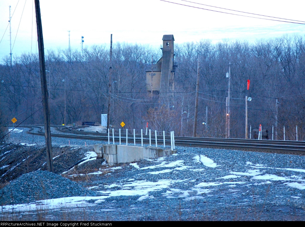 Looking east along the CSX main line.