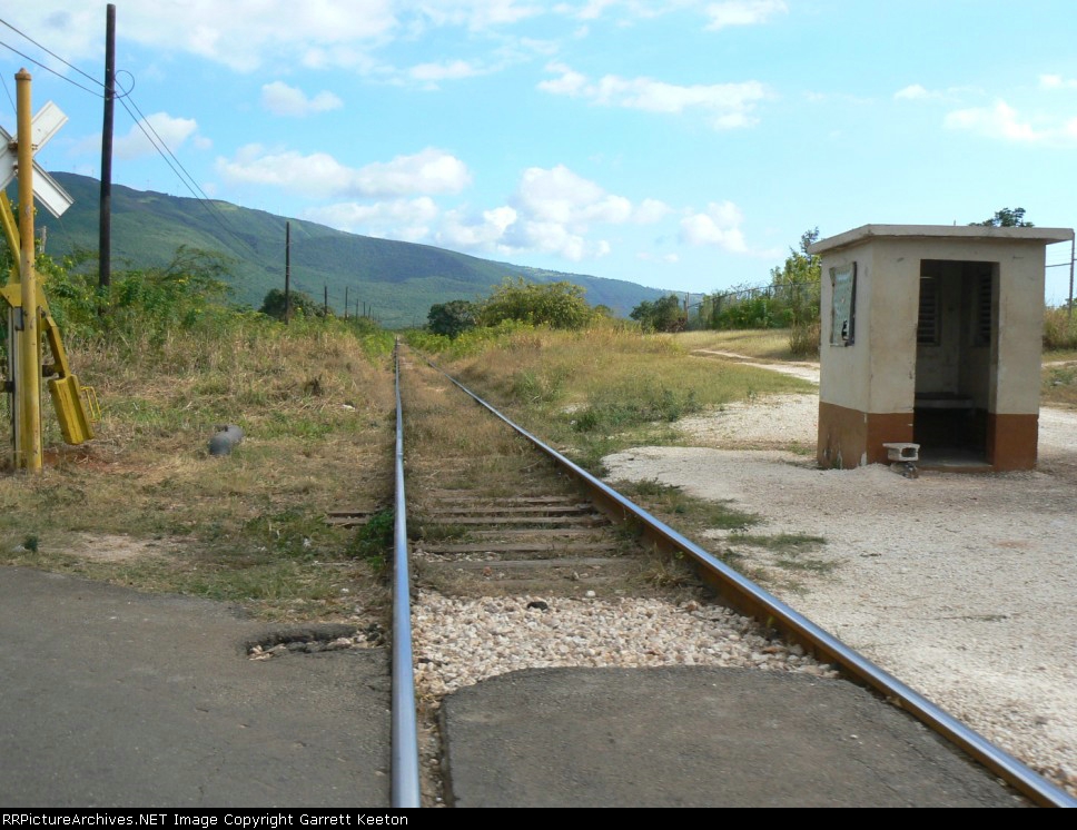 Alpart Line, Jamaica - Jan 2009