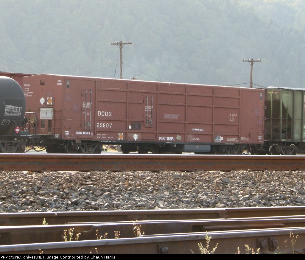 DODX29507 A DOD box car