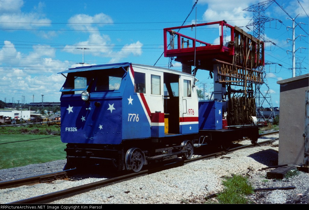 ICG Catenary Maintenance Car F-8326 Bicentennial 1776/1976