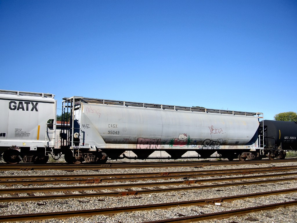 CAGX 95049 Covered Hopper