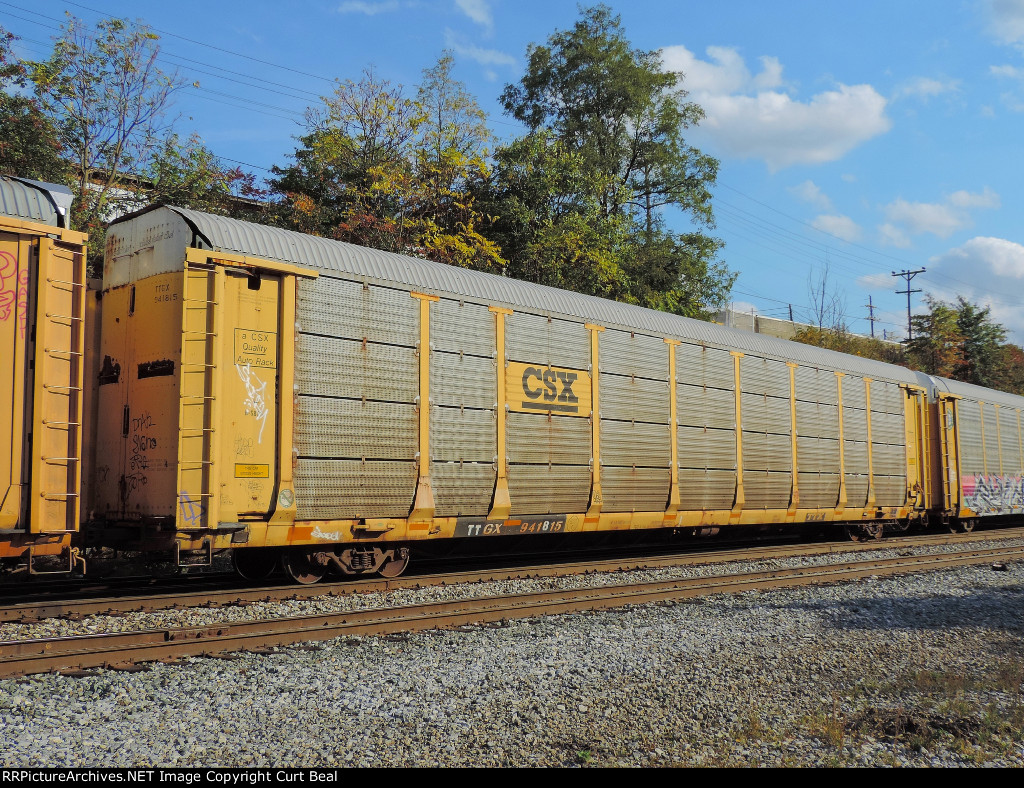 TTGX 941815 - CSX B5875