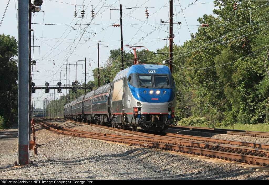 Amtrak train 86(30)