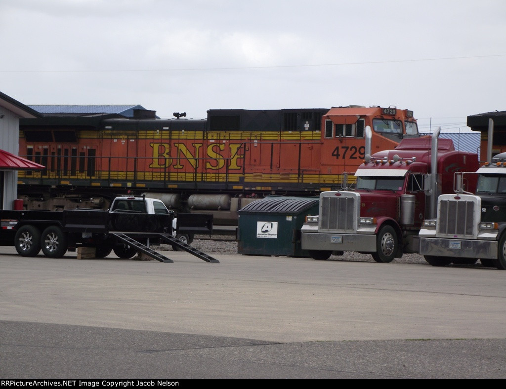 BNSF 4729