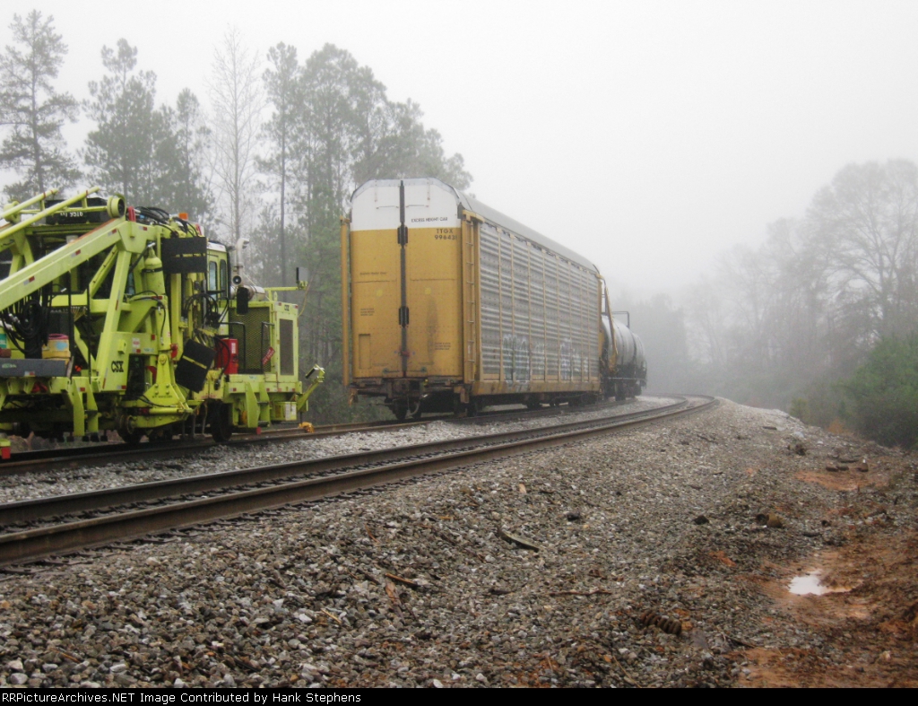 Auto rack and tank cars involved in sideswipe derailment at NE Pyne ...