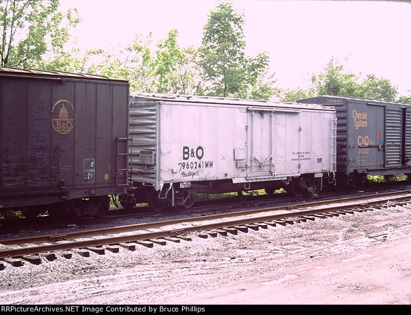 B&O boxcar 960241MW in MW service - 1988
