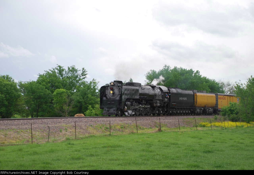 UP 844