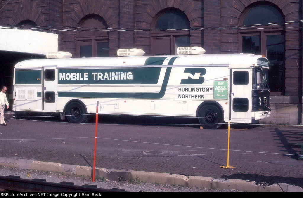 BN Mobile Training Bus