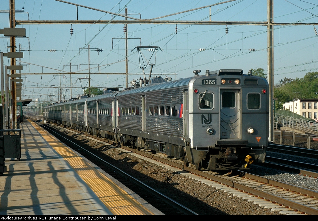NJT Arrow III set