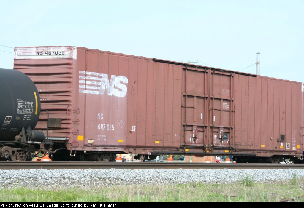 NS 487035